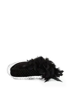 Vintage Feather-embellished Veiled Hat - Black