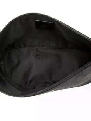 Gucci Gg Canvas Boat Shoulder Bag - Black