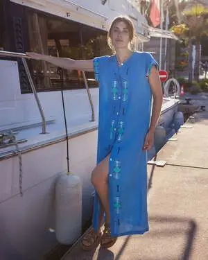 KARMA ON THE ROCKS Yuhin Embroidered Linen Maxi Dress
