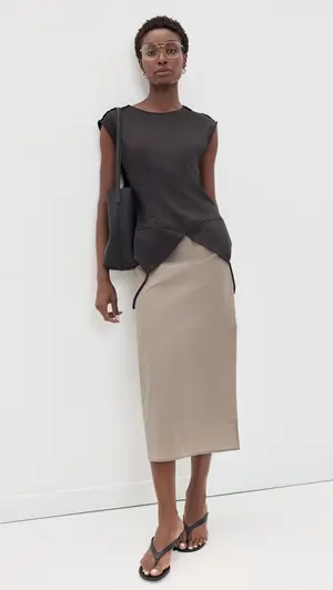 MEIMEIJ Sleeveless Satin Top With Bottom V Slit