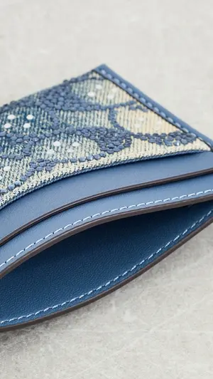 COACH Crystal Signature Essential Card Case