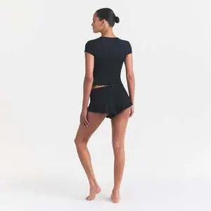 SKIMS Sleep Henley And Foldover Short Set | Black