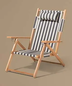 BUSINESS & PLEASURE The Tommy Chair