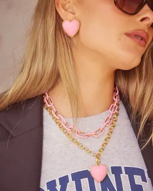EMMA PILLS Hot Hearts Necklace - Red