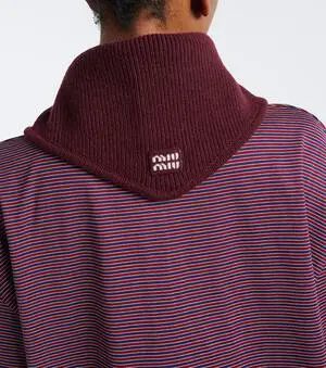 Miu Miu Wool And Cashmere Shawl - Burgundy