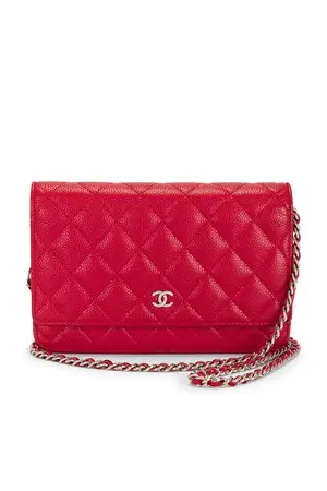 Chanel Caviar Classic Wallet On Chain