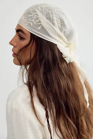 Free People Lucie Long Hair Scarf - Ivory