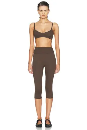 NIKESKIMS Matte Micro Scoop Bra In Chocolate - Dark Sepia