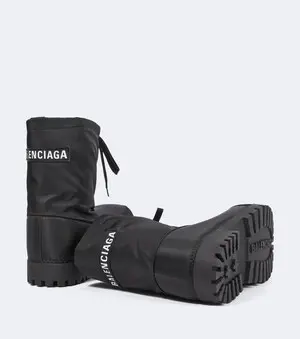 Balenciaga Alaska Low Snow Boots