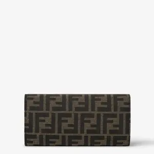 Fendi Baguette Continental With Chain