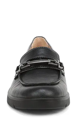 LIFESTRIDE Vineyard Loafer With Metallic Bit Detail - Black