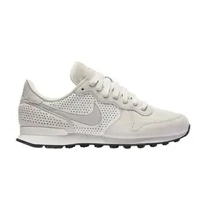 Nike Internationalist Lx 'phantom Light Bone - Grey