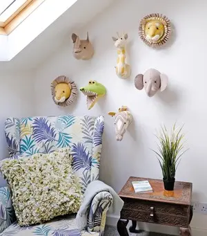FIONA WALKER Mini Organic Wool Tiger Head Decoration
