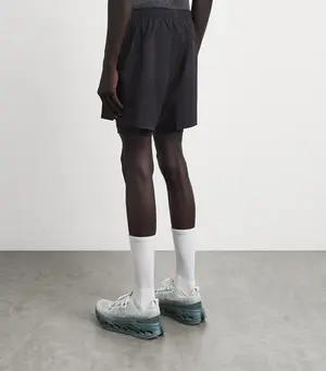 On 2-in-1 Train Shorts