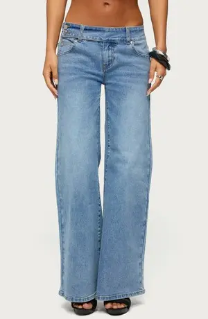 EDIKTED Dale Low Rise Straight Leg Jeans