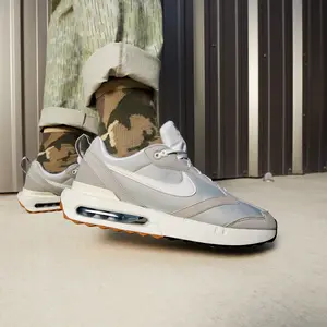Nike Air Max Dawn Shoes