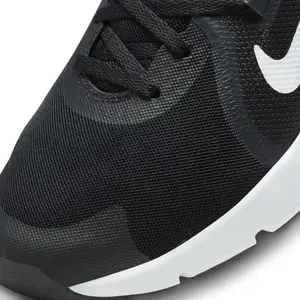Nike In-season Tr Athletic Sneakers