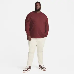 Nike Sportswear Premium Essentials Long-sleeve T-shirt - Red