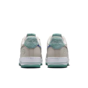 Nike Air Force 1 '07 Shoes