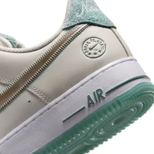 Nike Air Force 1 '07 Shoes