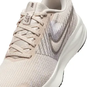 Nike Run Defy Road Running Shoes