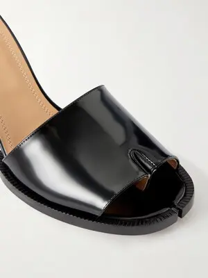 MAISON MARGIELA Tabi City Leather Sandals - Black