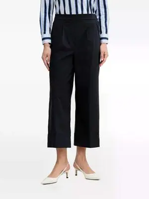 Joseph Ribkoff Cropped Pleated Trousers