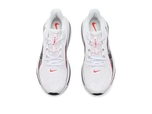 Nike Winflo 12 Athletic Shoes - White