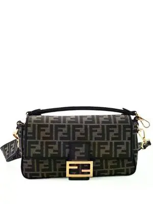 Fendi Baguette Nm Bag Zucca Canvas Medium Shoulder Bag - Brown