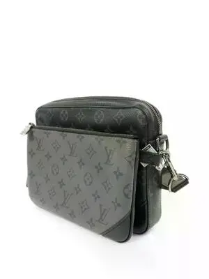 LOUIS VUITTON Trio Messenger Bag
