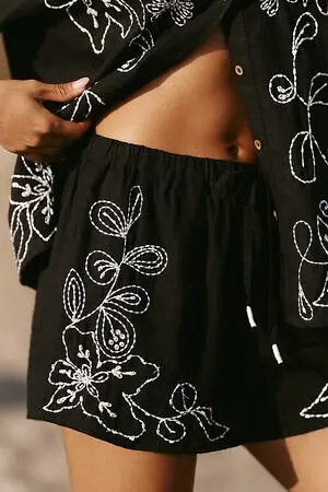 CELANDINE Embroidered Shorts