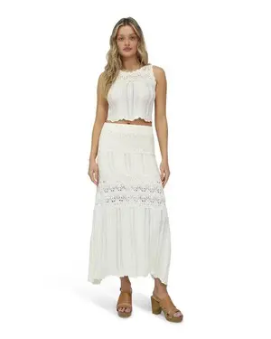BELLE & BLOOM Harvest Haze Crochet Crop Top
