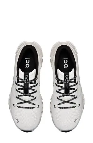 On Cloud X Training Shoe