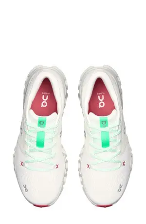 On X Training Shoe - Ivory/ice