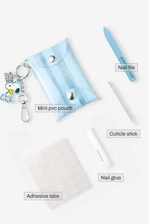 NEVER HAVE I EVER Peanuts Faux Nail Fix It Kit