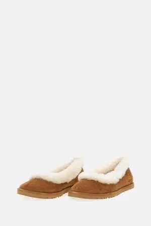 UGG Zora Low Ballet Flat - Brown