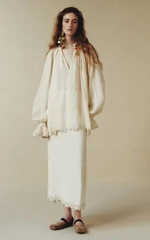 INTO THE EAST Lace Puff Sleeve Top