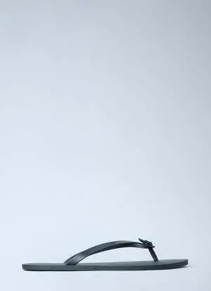 Saint Laurent Leather Flip-flop Sandals - Black