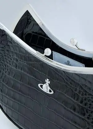 VIVIENNE WESTWOOD Charm Frame Purse - Black