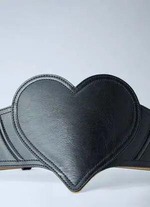 VIVIENNE WESTWOOD Heart Corset Belt