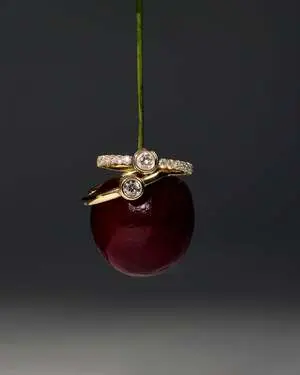 CHELSEA GABRIELLE Diamond Orbit Solo Ring