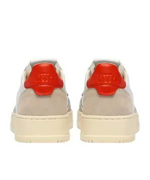AUTRY Medalist Low Sneakers