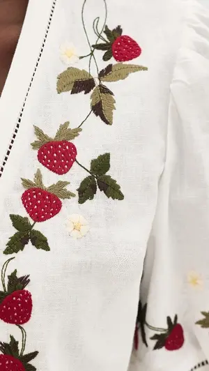 Sea Bindi Strawberry Top