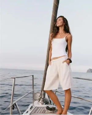 Vuori Trestle Low Slung Trouser Shorts - Natural