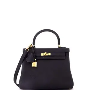 Hermès Kelly Handbag Togo With Gold Hardware 25 - Black
