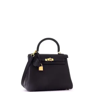 Hermès Kelly Handbag Togo With Gold Hardware 25