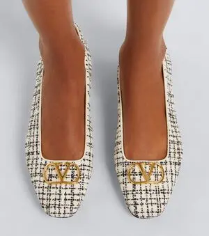 Valentino Garavani Vlogo Bouclé Ballet Flats