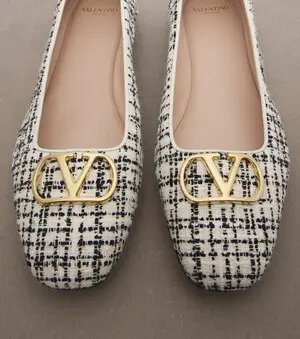 Valentino Garavani Vlogo Bouclé Ballet Flats