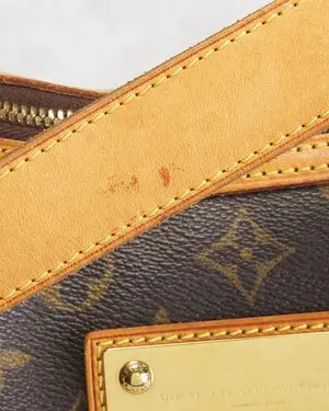 FWRD RENEW Louis Vuitton Monogram Thames Gm Shoulder Bag - Brown