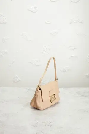Fendi Baguette Shoulder Bag - Pink